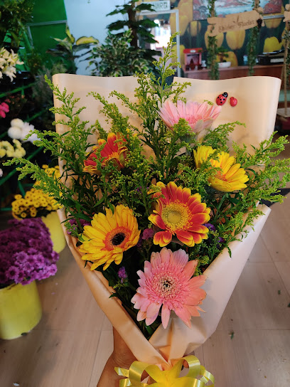 √ 21 Senarai Kedai Bunga Famous & Best di Kuala Lumpur